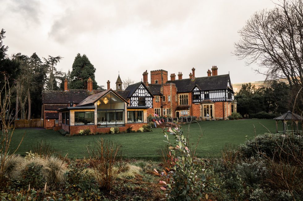 Tyn Dwr Hall Wedding Photographer | Llangollen Wedding Photography